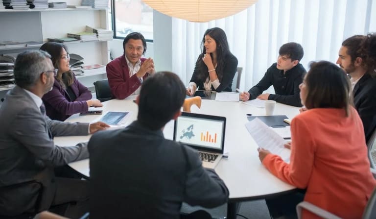 How to Sponsor an Employee for a Work Visa | IAS